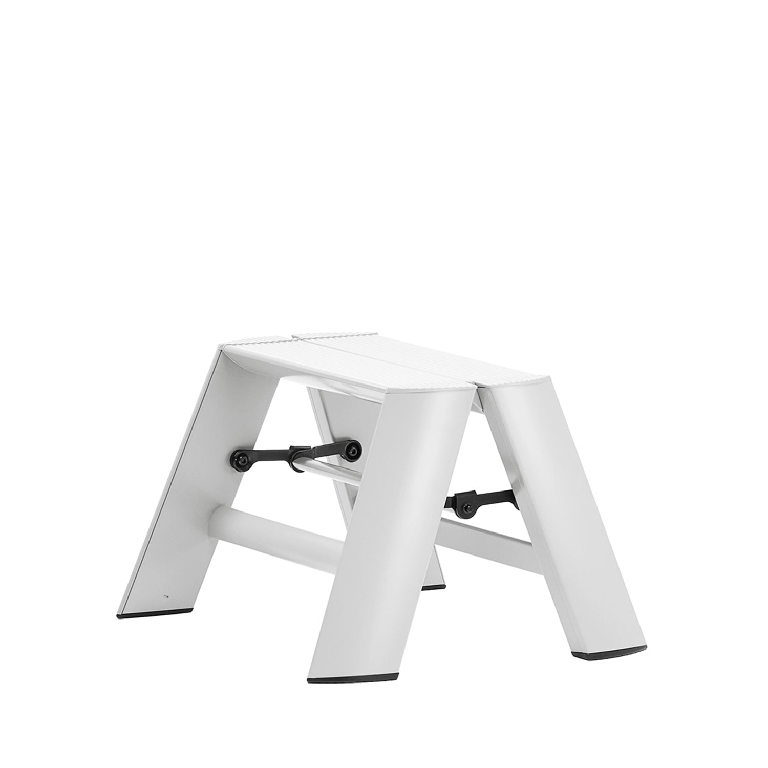 hasegawa | lucano 1 step ladder | crystal grey – top3 by design